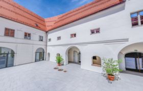 360° Wittelsbacher Schloss Friedberg | Ein interaktiver Rundgang durch das Schloss von multimaps360.